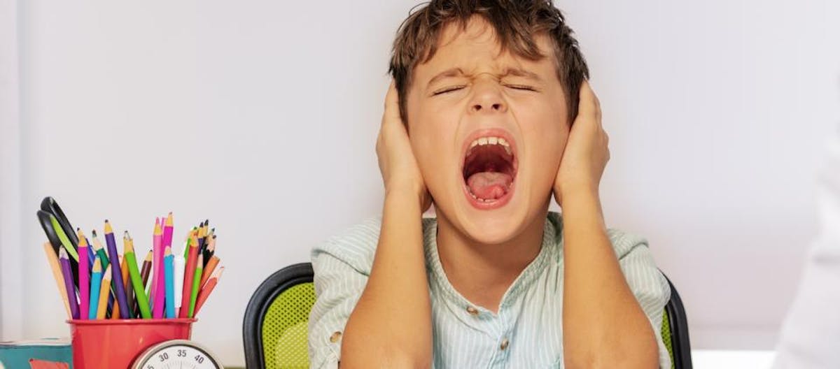 Jangan Asal Diagnosa! Ini Perbedaan ADHD Dan Autisme - Ibupedia